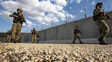 FETÖ şüphelileri Yunanistan a kaçarken yakalandı