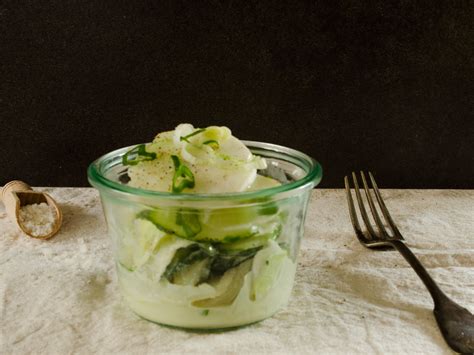 Mairübchensalat mit Gurke Rezept EAT SMARTER