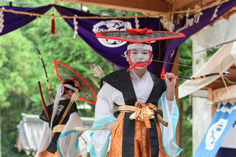 加茂神社の稚児舞③ 加茂神社の稚児舞 富山県射水市加茂中部 Tohsuke Minatoya Flickr
