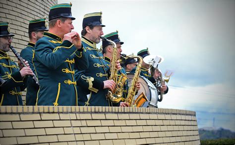 Szenzáció Drótkötélen Ment át A Duna Fölött Ifj Simet László Képmás
