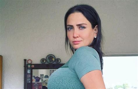 Así Lucía Celia Lora Antes De Ser Famosa Barrio