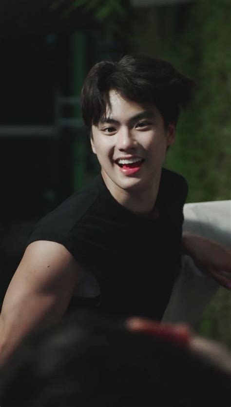 Ghim của Sean halliwell trên Beautiful and Handsome Nụ cười Quá khứ
