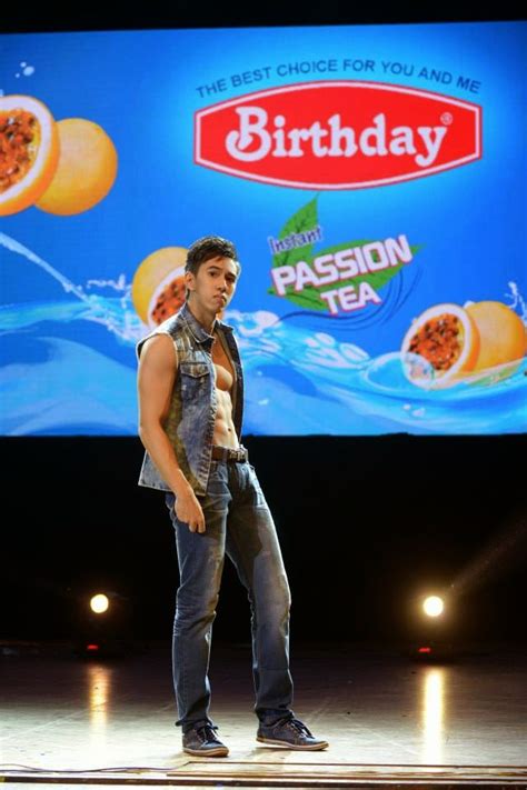 M Y A N M A R H U N K S Min Thant Mg Mg