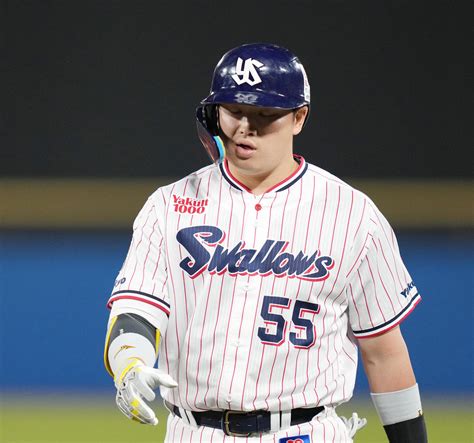 【ヤクルト】2戦連続完封負け、わずか3試合で首位陥落 高津監督「何か原因はあると思う」 プロ野球写真ニュース 日刊スポーツ