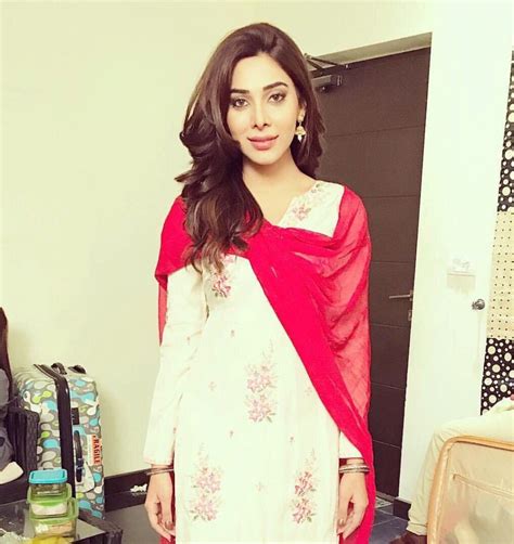 Eshal Fayyaz Biography Height And Life Story Super Stars Bio