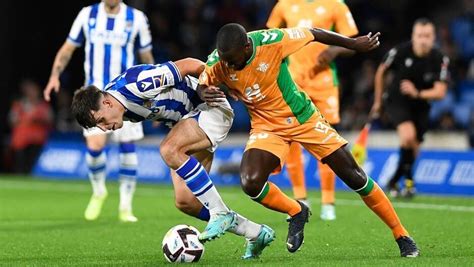 Laliga Le Real Betis Et Youssouf Sabaly Remportent Au Forceps Le Choc
