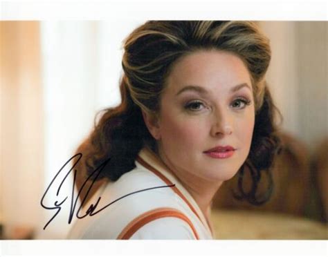 Elisabeth Rohm American Hustle Autographed Photo Signed 8x10 3 Dolly