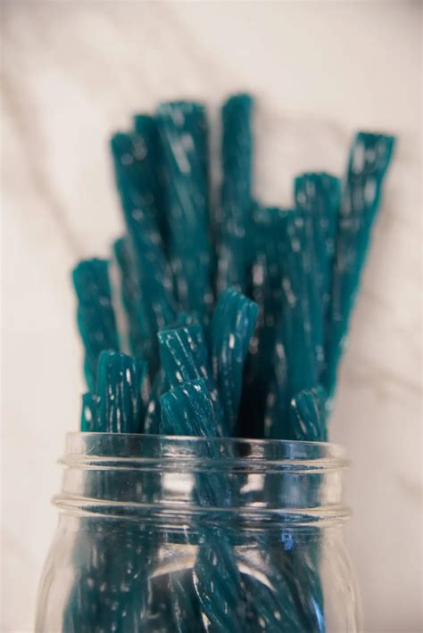 Blue Raspberry Licorice Twists 16oz 8733 Blue Raspberry Licorice Twists 16oz 8733