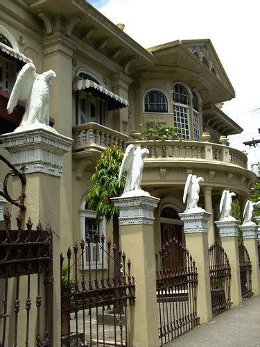 Iloilo On Foot The Celso Ledesma Mansion