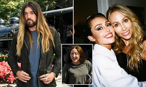 Miley Cyrus Dad Billy Ray 62 Is Dead To His Daughter After