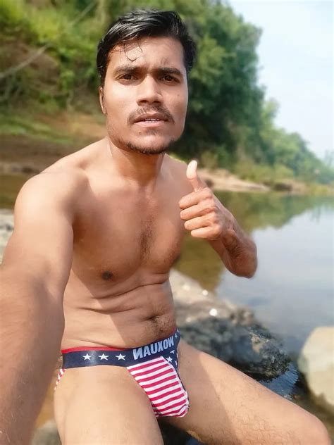 Hot Photos Shoot In River Side Bathing Time 36 Pics Xhamster
