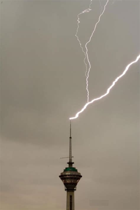 صاعقه و انواع صاعقه گیر