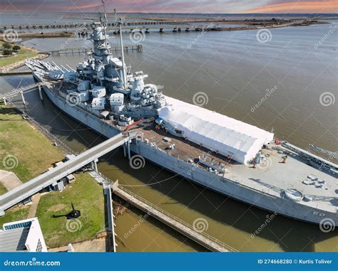 Uss Alabama Battleship At Uss Alabama Battleship Memorial Park