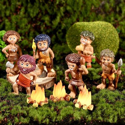 Jual Miniatur Orang Yg Hidup Di Gua Hutan Api Unggun Utk Diorama