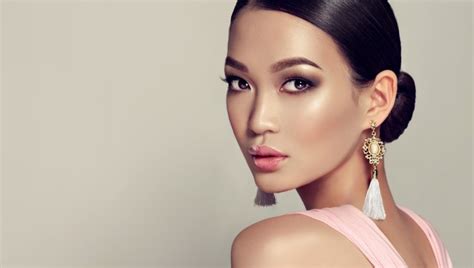 15 Jawline Exercises That You Can Use To Reshape Your Jawline Atelier