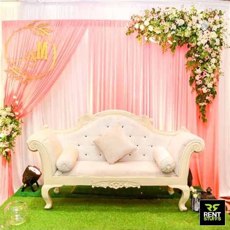 Rent Stuffs Offers Golden White Wedding Couple Chair Rent In Colombo Sri Lanka Wedding