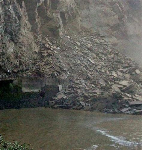 5 Pics Kullu Mandi Highway Blocked Due To Major Landslide