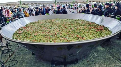 PERIBÁN MICHOACÁN ROMPE EL RÉCORD MUNDIAL POR PREPARAR EL GUACAMOLE
