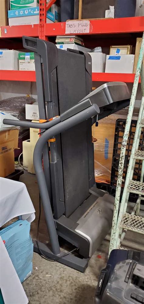 Lot 46 Nordictrack Space Saver Viewpoint 2800 Treadmill