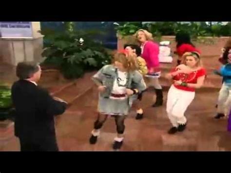 Robin Sparkles Let S Go To The Mall Tekst I T Umaczenie Piosenki Na Tekstowo Pl