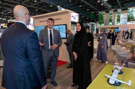الشارقة للمتاحف تستعرض المشهد الثقافي خلال سوق السفر في لندن صحيفة