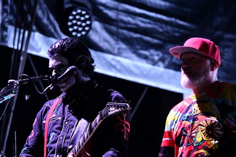 Check In” De Márcio Aos Limp Bizkit A Bomba Explosiva No Arranque De