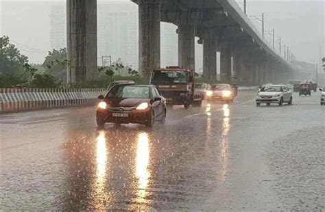 झमाझम बारिश से मौसम हुआ सुहावना जानिए दिल्ली हिमाचल समेत आज अन्य