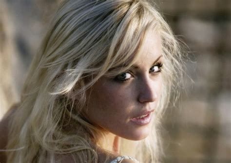 Gallery Tess Spentzos