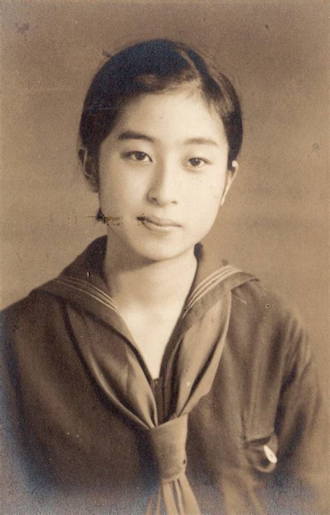 昭和初期 戦時中 女学校 女学生等 若い女性 生写真 合計10枚 セーラー服 清楚美人 天然美少女 戦時資料印刷物｜売買されたオークション情報、yahooの商品情報をアーカイブ公開