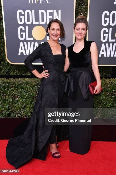 163 Laurie Metcalf Zoe Perry Photos And High Res Pictures Getty Images