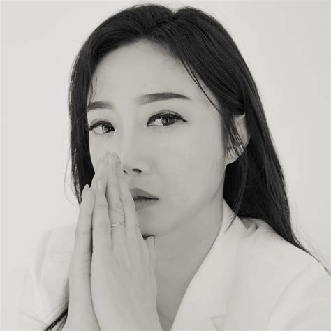 나는 내가 좋아하는 사람들 앞에서만 내가 믿는 사람앞에서만 내 모습 그대로날 것 그대로 보여준다 내가 유일하게 깔롱부릴수