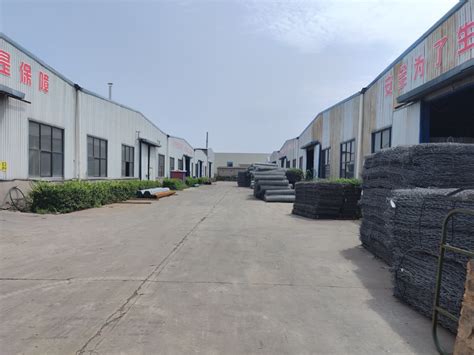 Buy Wholesale China 3d Wire Mesh Fence Fence 3d Metal Fence Panels For