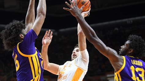 Lsu Basketball Tigers Drop Two Spots In Ferris Mowers Coaches Poll