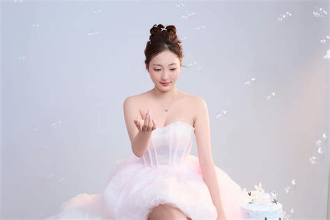 Bubblebutebony Photos Download The Best Free Bubblebutebony Stock