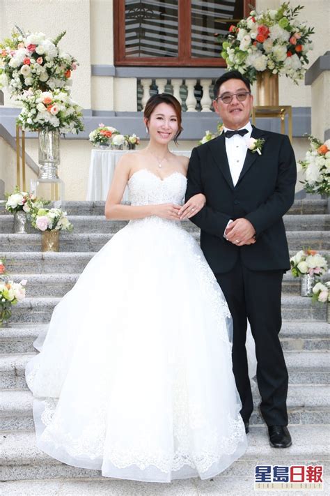 Tvb御用宮女李美慧為61歲百億老公誕仔 Bb頭髮濃密五官似曾文豪 星島日報