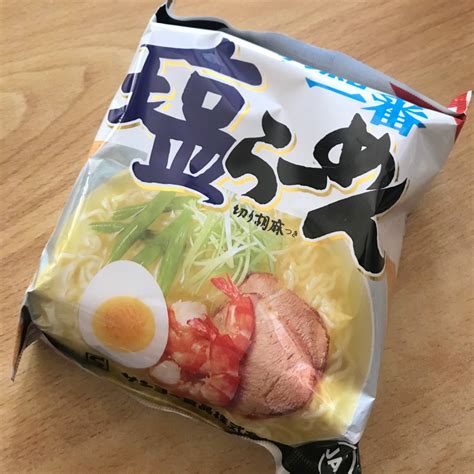 即席ラーメン人気ランキング 3位「サッポロ一番 みそラーメン 旨辛」、2位「日清チキンラーメン」｜まいどなニュース