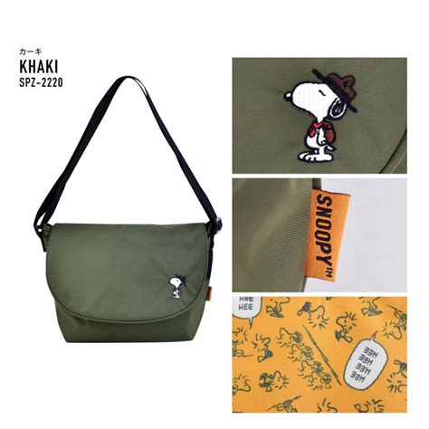 スヌーピー Snoopy ショルダーバッグ メッセンジャーバッグ フラップ レディース 女子 撥水 マジックテープ 大きめ キャラクター