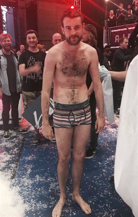 Jack Whitehall Cheekily Pats Model Girlfriend Roxy Horner S Bottom Artofit