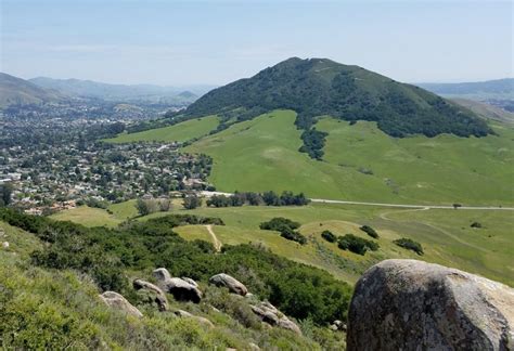 Bishop Peak Hiking Trail San Luis Obispo Ca California Beaches