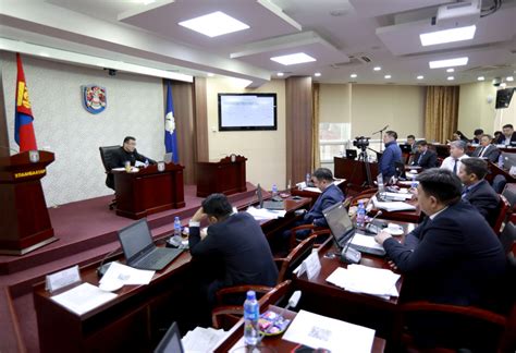 Өмчилсөн газраа зориулалтын бусаар ашигладаг 493 иргэн байна