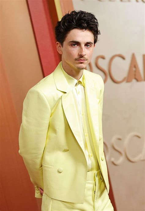 تیپ خز تیموتی شالامی در مراسم اسکار سوژه شد