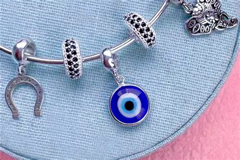13 Amuletos Da Sorte E Seus Significados👐 Explore As Oportunidades