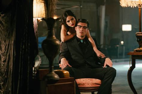 From Dusk Till Dawn Season 2 Episode 3 Review Attack Of The 50 Ft
