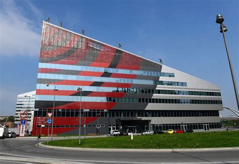 Repubblica Ac Milan Strengthen Commercial Area With Five New Appointments