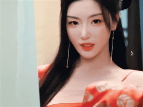 孔雪儿惊艳亮相《墨雨云间》：花魁角色成焦点，美艳不可方物！