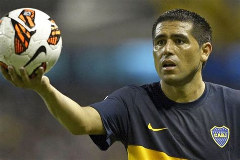 Los Mensajes De Messi Y Maradona Por La Tragedia De Chapecoense Infobae