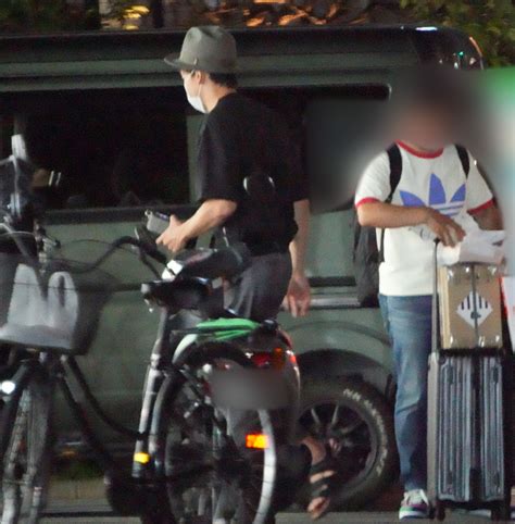 【激変の今】堀北真希さん「ピンク髪」で育児に奮闘中、夫・山本耕史とカッコよすぎる生き様｜newsポストセブン Part 4
