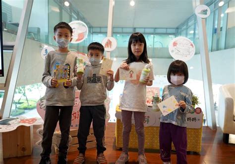 【鮮週報】高市圖第二屆好繪芽獎游爲淳《健忘的汪達奶奶》出版 祖孫互動視角幽默呈現老化