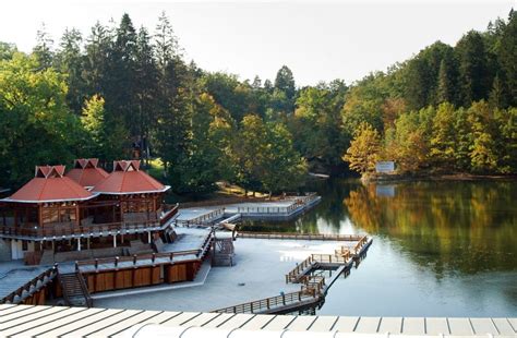 Sovata Romania Lacul Ursu Sovata Bai O Vacanta La Munte