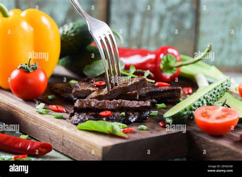 Well Done Steak Hi Res Stock Photography And Images Alamy